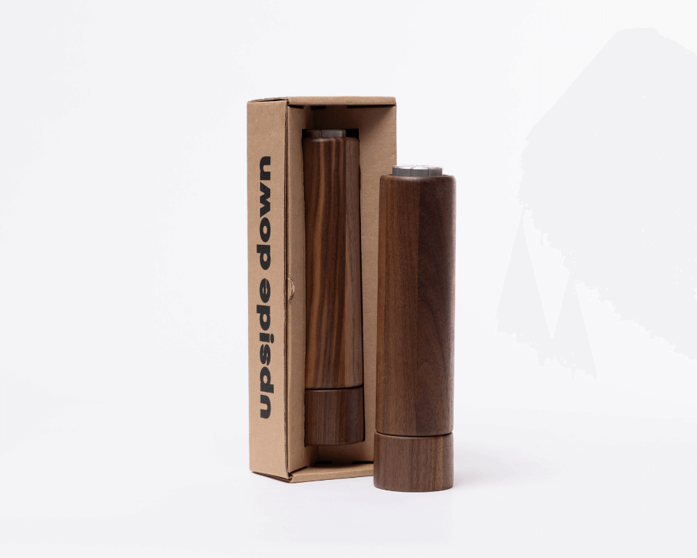Salt & Pepper Grinders - UPSIDE DOWN - Oak / Walnut – WoodenAmsterdam